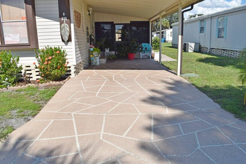 Gallery of mobile home driveway decorating ideas | MH Giant.com