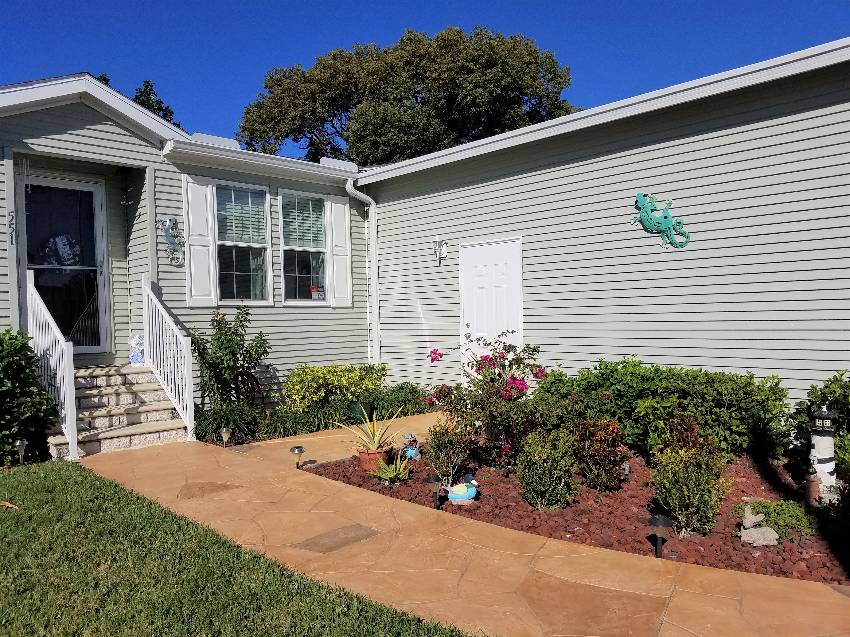 Gallery of mobile home entryway decorating ideas | MH Giant.com