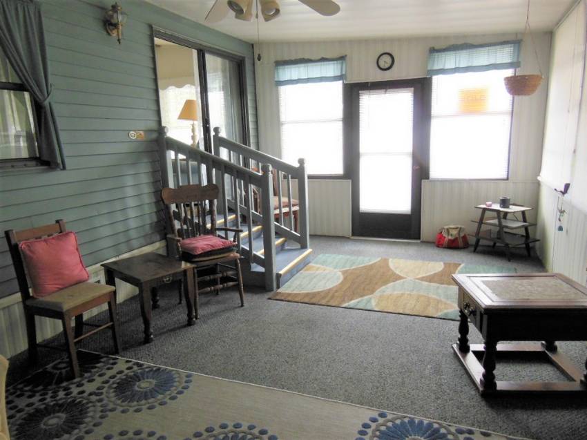 Gallery of mobile home entryway decorating ideas | MH Giant.com